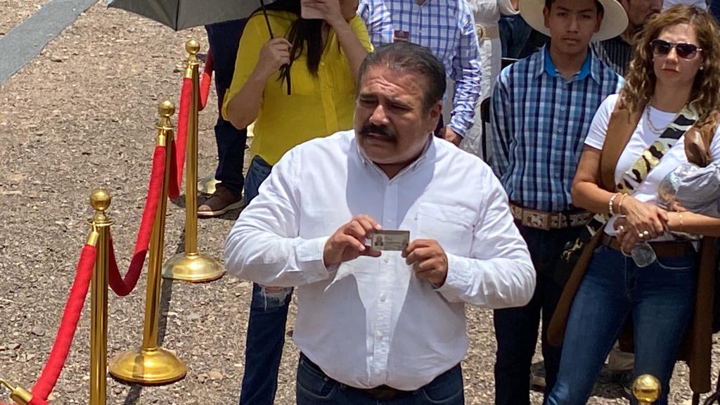 “Soy el nieto de Pancho Villa, déjenme pasar”, tuvo que mostrar su INE ...