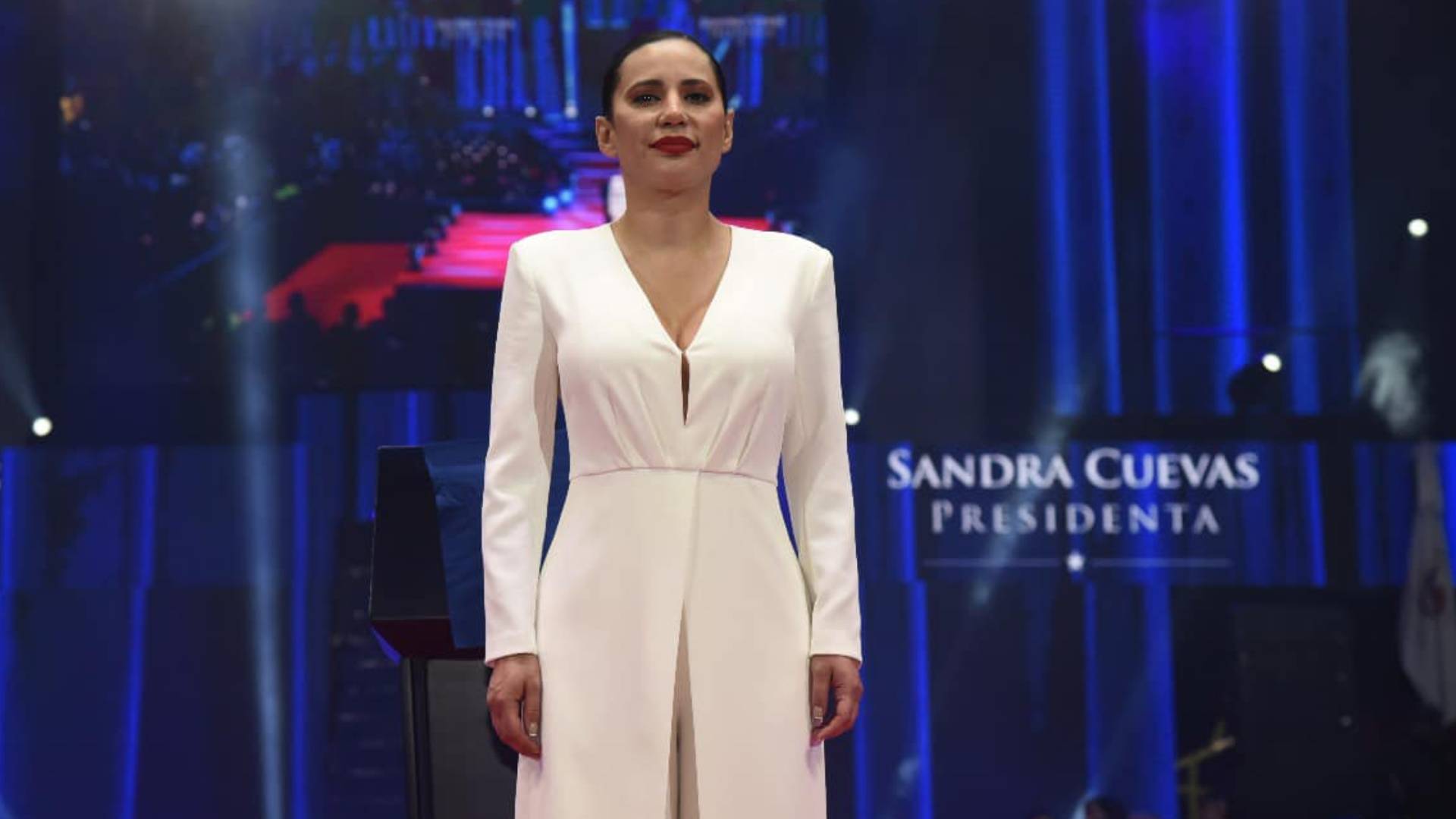 Morena presenta denuncia por evento de Sandra Cuevas en Arena México ...