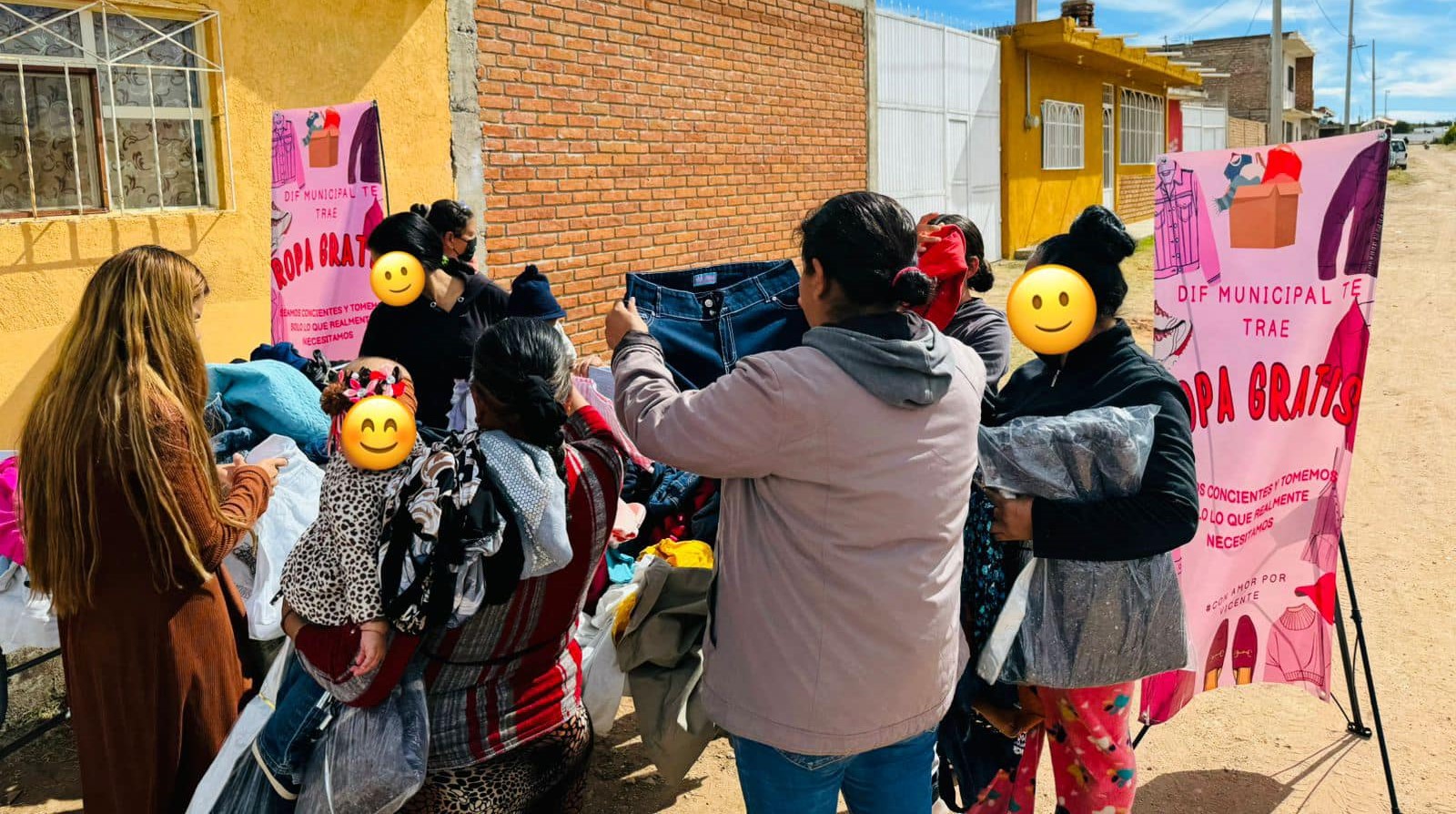 Campaña de ropa invernal continúa activa en DIF Municipal | Notigram