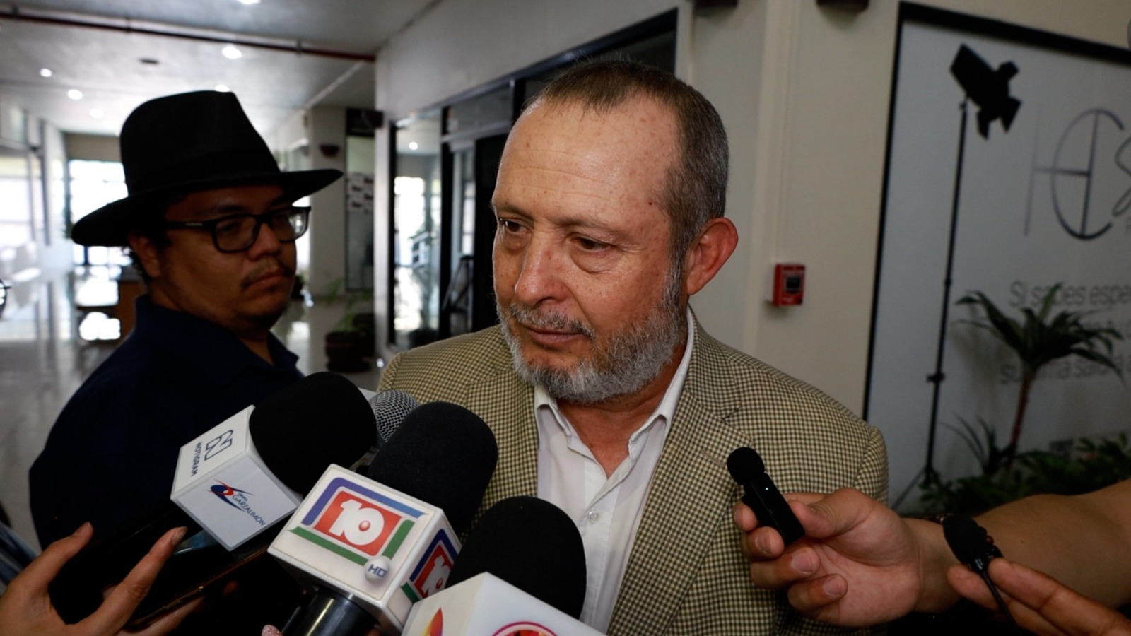 Hay 3 proyectos cinematográficos en puerta; el 30% de los contratados ...