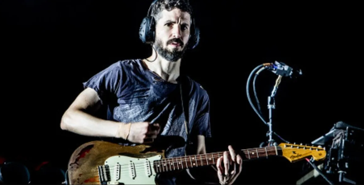 El guitarrista Brad Delson abandona la gira de Linkin Park | Notigram