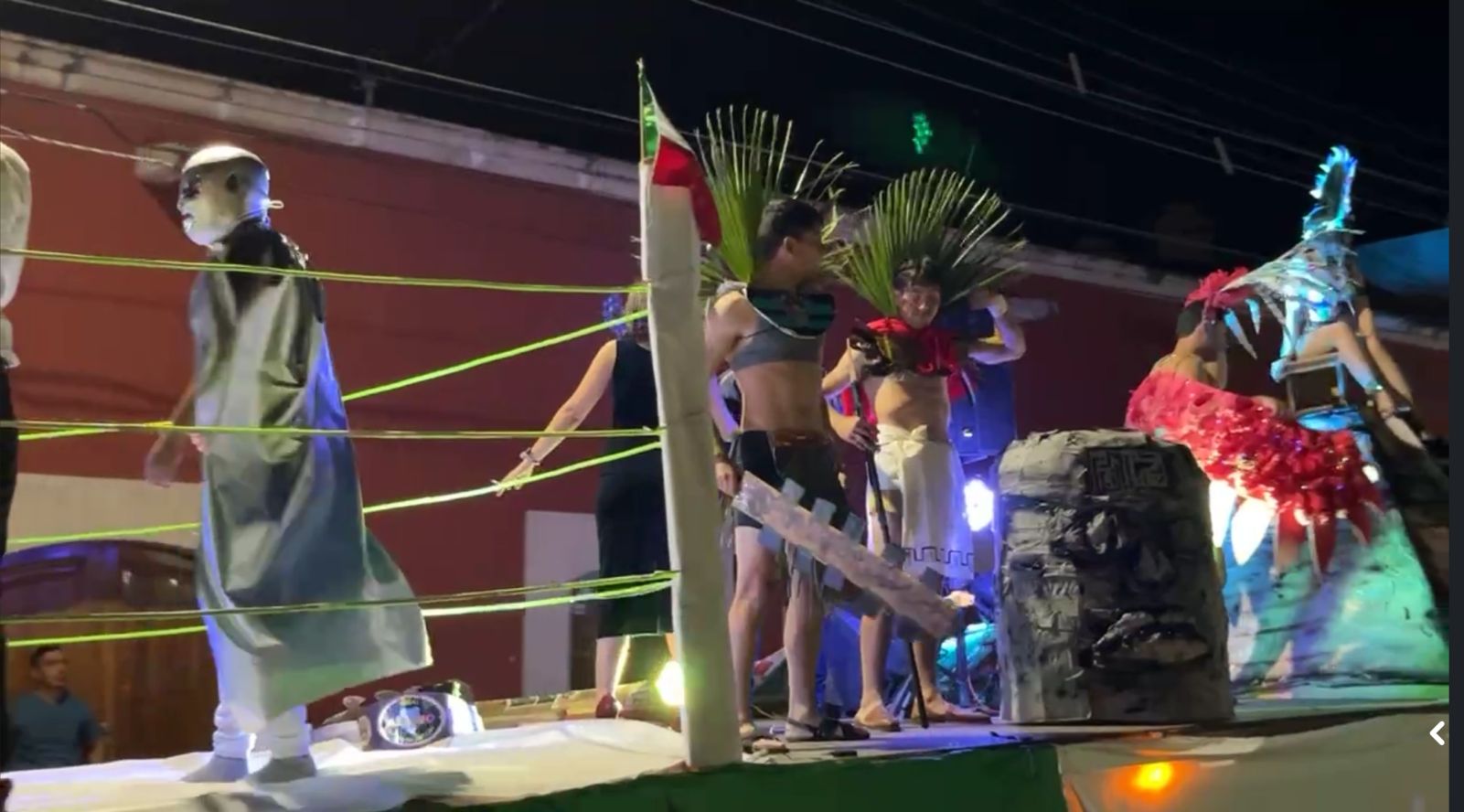 Celebran 29 años del TecNM Santiago con un colorido desfile | Notigram