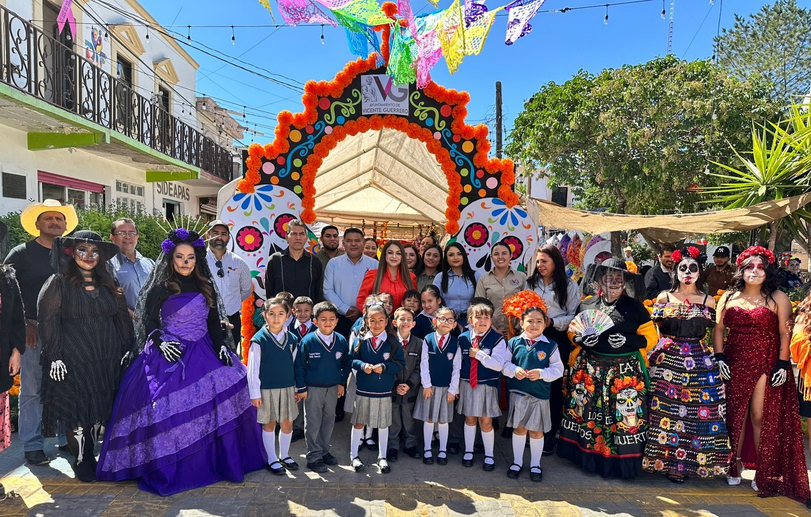 Inauguran corredor comercial con productos para el Día De Muertos ...