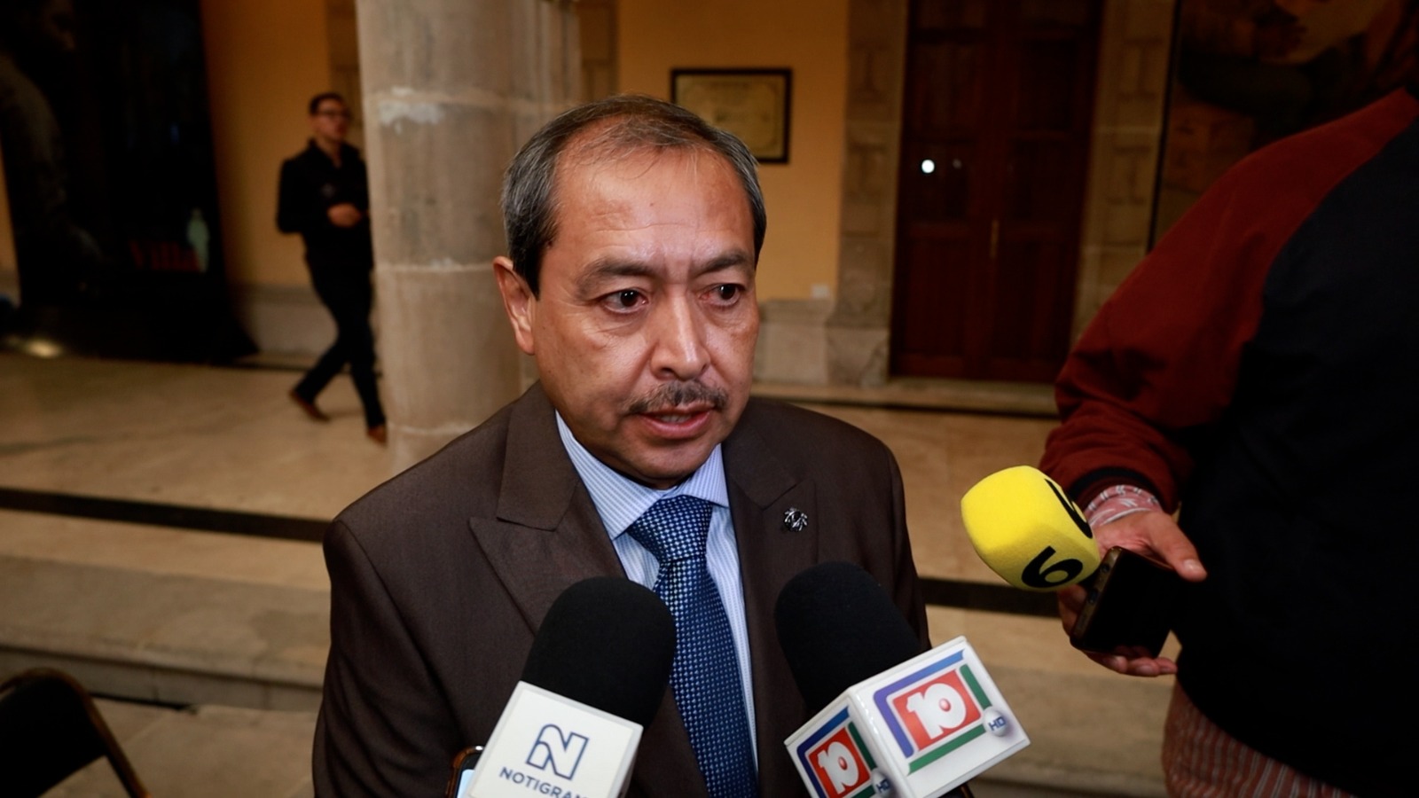Avanza investigación por Meningitis; solo un hospital sigue cerrado ...