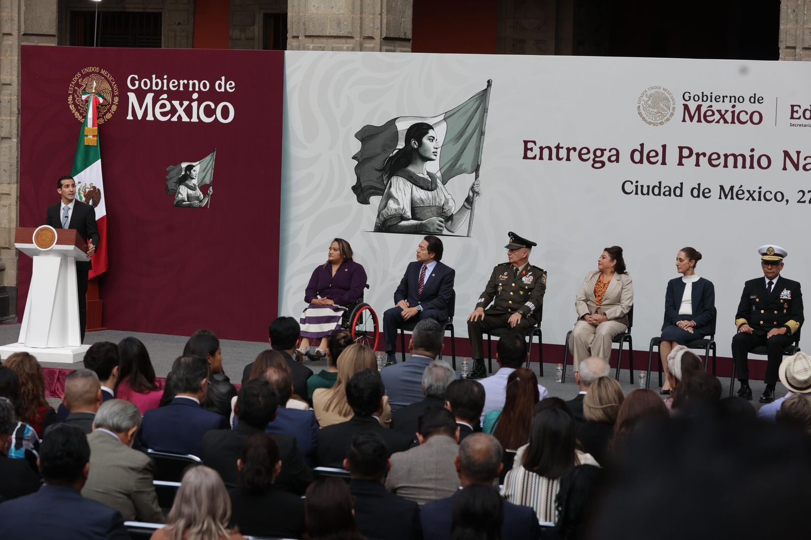 Sheinbaum y Rommel Pacheco entregan reconocimientos del Premio Nacional ...