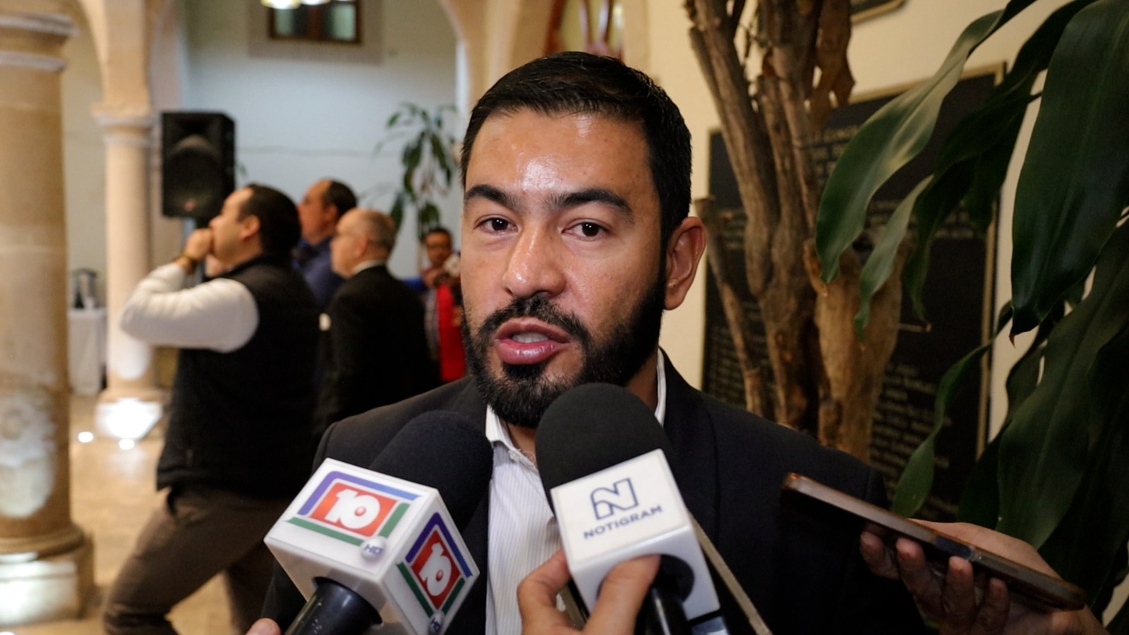 Presupuesto estatal no debe irse en nómina; cuidaremos que recursos se ...