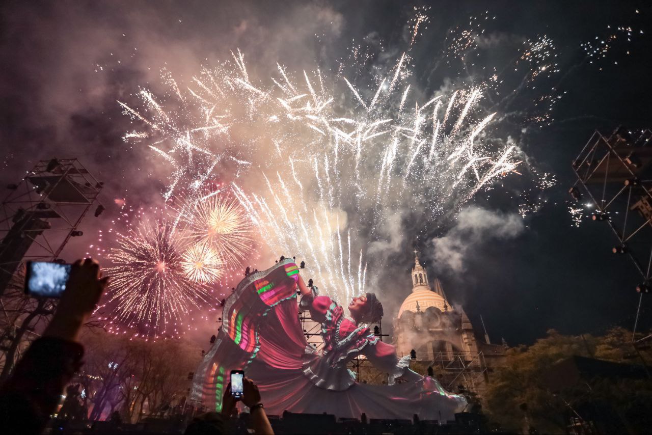 Inicia GDLuz 2025 con un espectáculo de luces y celebraciones por el ...