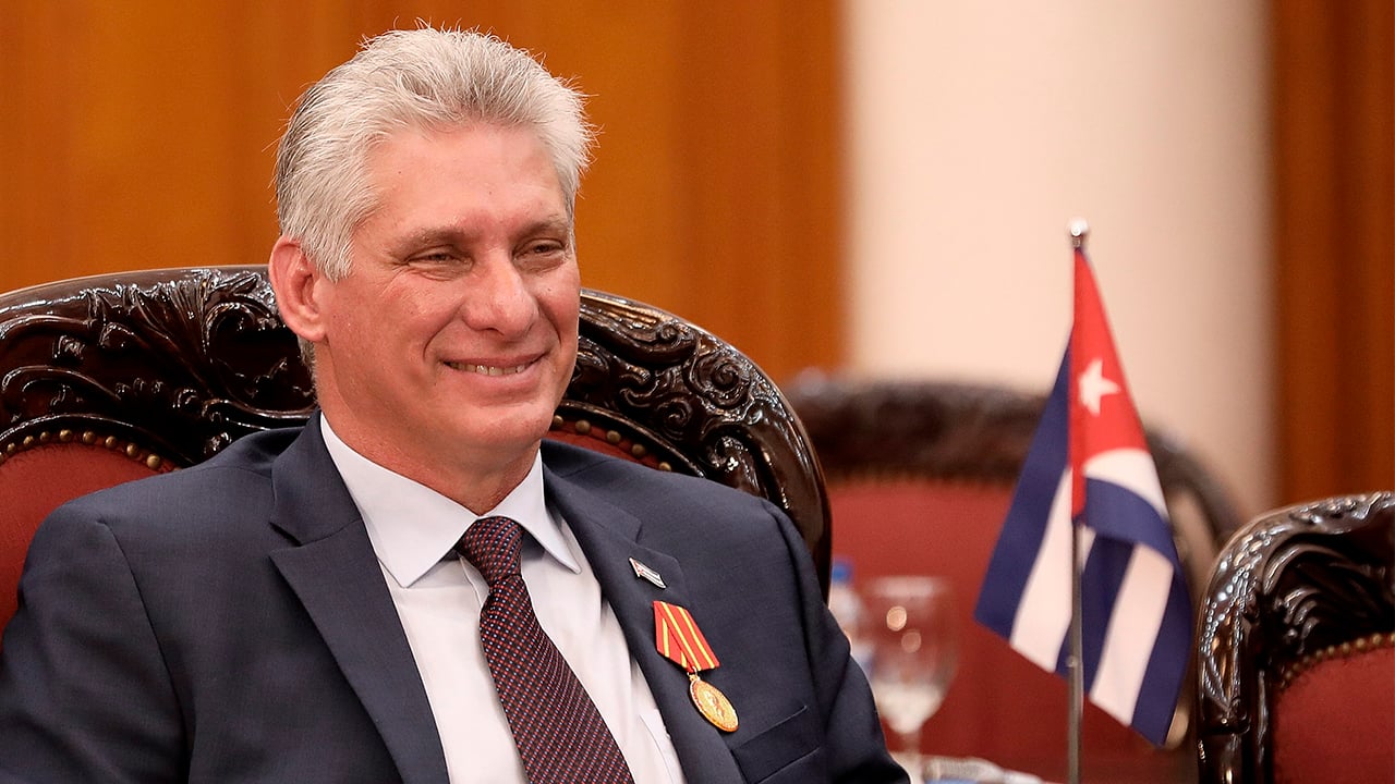 El presidente de Cuba, Miguel Díaz-Canel muestra su apoyo a Sheinbaum ...