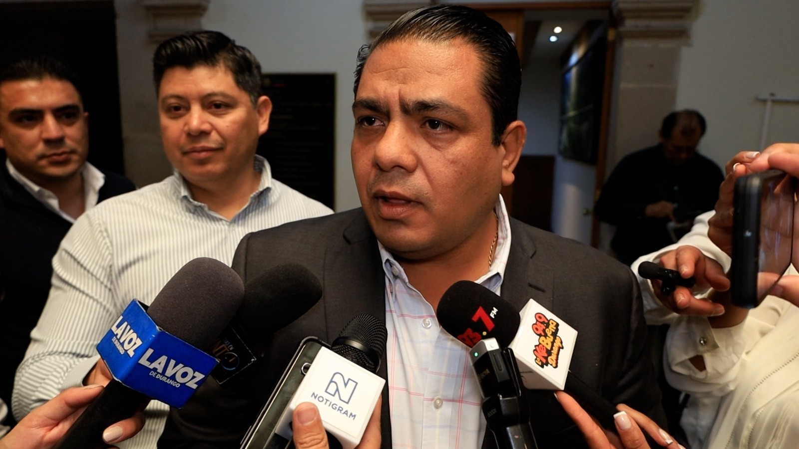 Acusaciones contra Jhonatan Jardines es una 'caja china': diputado ...