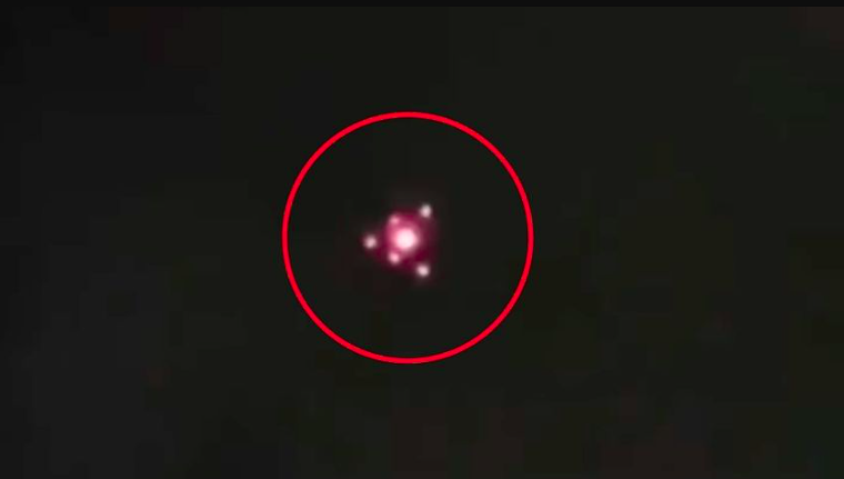 Captan misteriosa nave Triangular con luces en Veracruz | Notigram