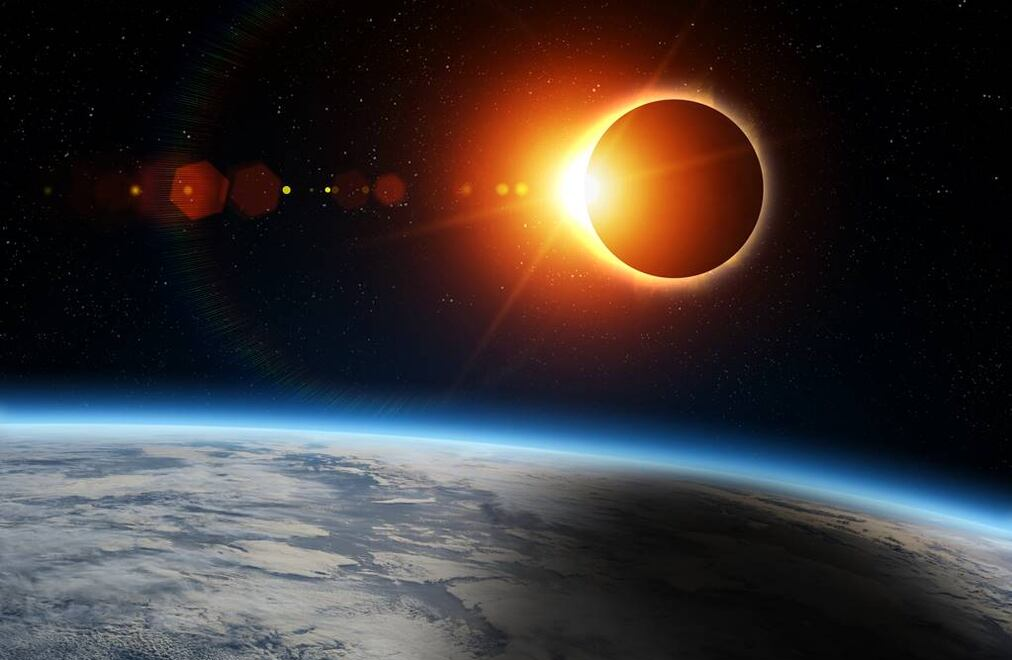 El primer eclipse solar de 2026 iluminará el cielo con un anillo de ...